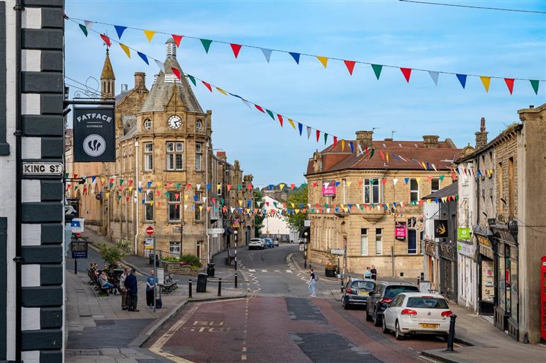 Ribble Valley Barn in Thornley, Forest of Bowland with hot tub ...