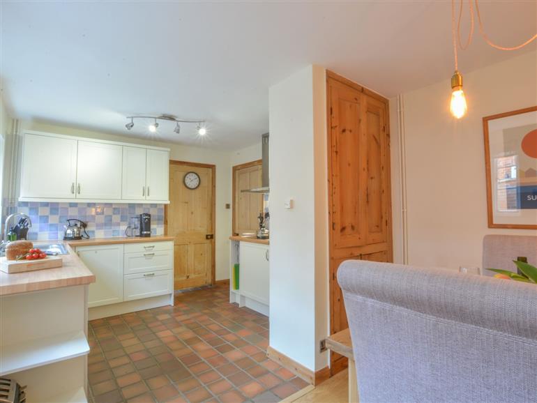 Chapel Cottage, Newbourne (1117117) Pet Friendly in Newbourne Near ...