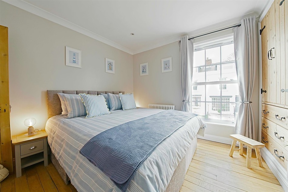 Cormorant Cottage (Ref : 5267) in Lymington Pet Friendly - cottage ...
