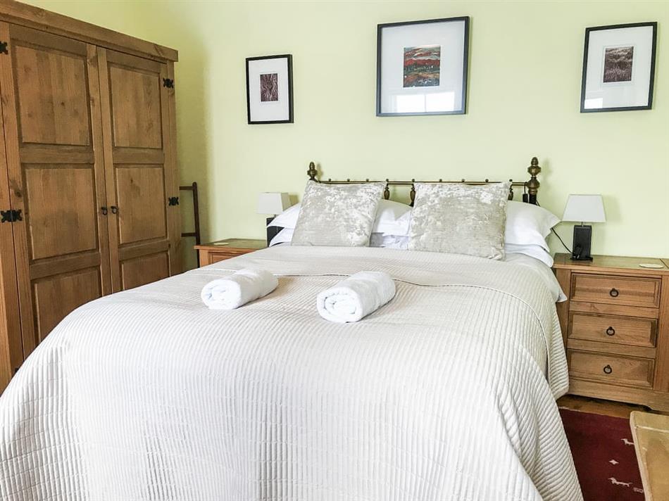 Tigh Beag (Ref : UKC5916) in Newtonmore - cottage weekend and short ...