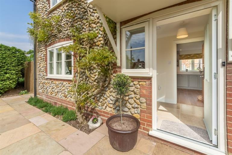 Stone Croft in Barney near Fakenham, Norfolk - cottage holidays Norfolk