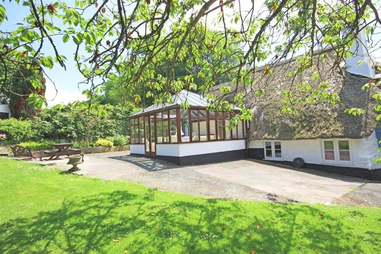 Milton Cottage (Ref : MILTON) in South Milton Pet Friendly - cottage ...