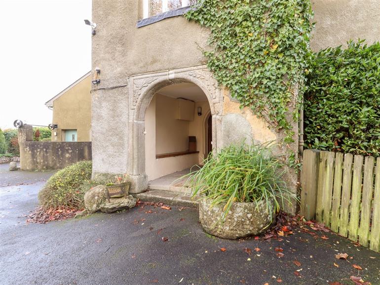 Twelve Oaks Farmhouse (1122542) Pet Friendly in Teigngrace near Newton ...