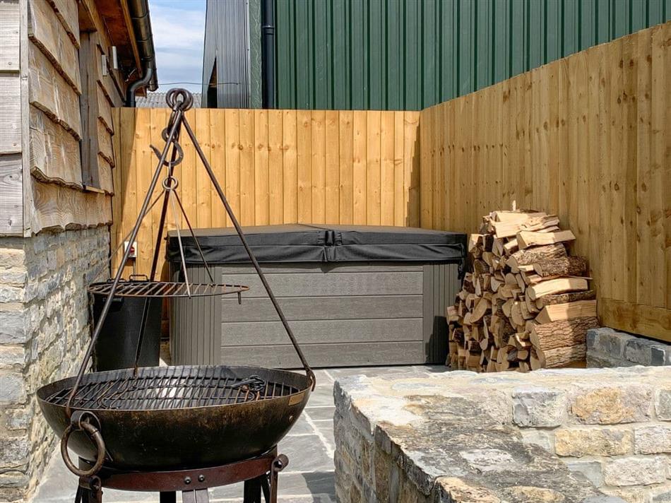 Spring Gardens - The Stables (Ref : UK38514) in Babcary Pet Friendly ...