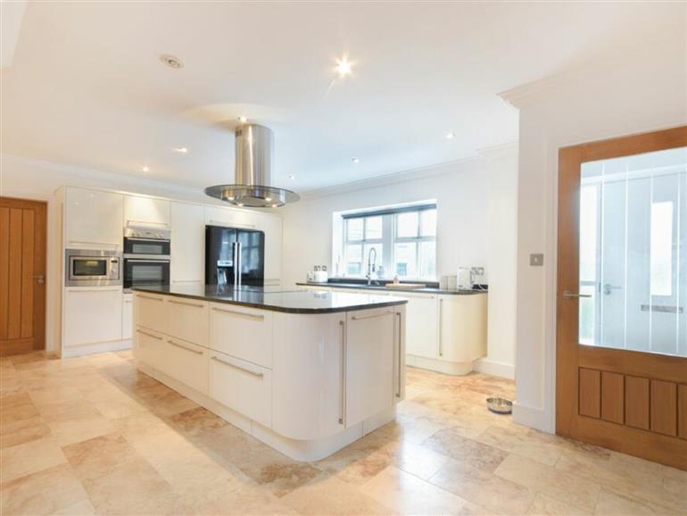 The Old Stables in Bamburgh (1122022) Pet Friendly - sleeps 6 people