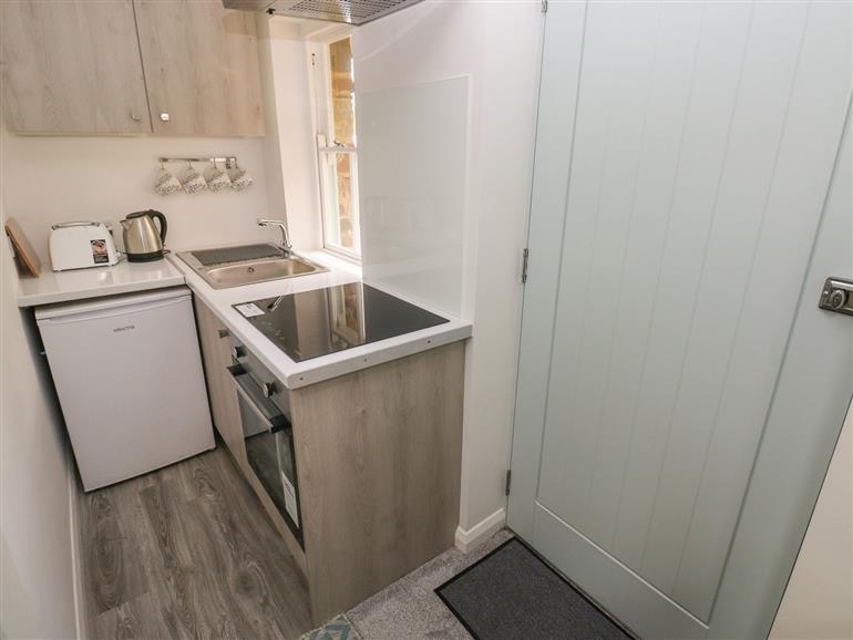 Ty Rhydd in Newport (1120393) - sleeps 2 people