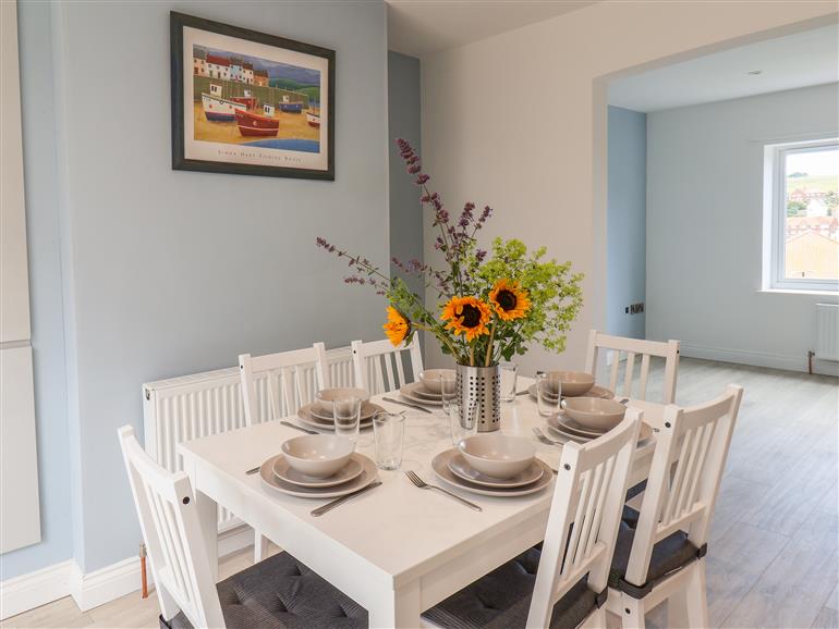 19 Windsor Terrace in Whitby (1137614) - sleeps 8 people