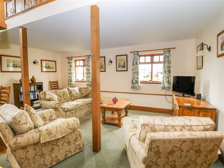 Barn Owl in near Louth (1191818) Pet Friendly - sleeps 4 people