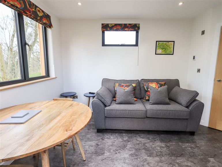 Bluebell Cabin in Ullswater (1137285) Pet Friendly with hot tub ...