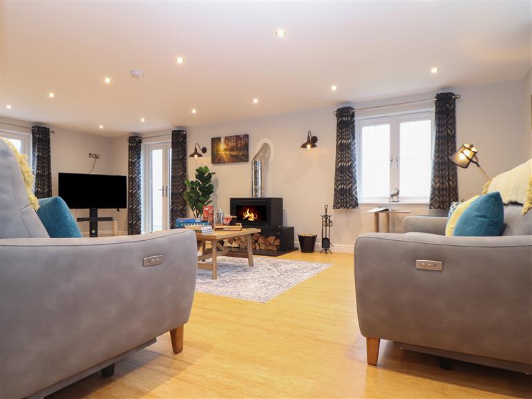 Boquio Farmhouse in Farms Common (1149689) Pet Friendly with hot tub ...