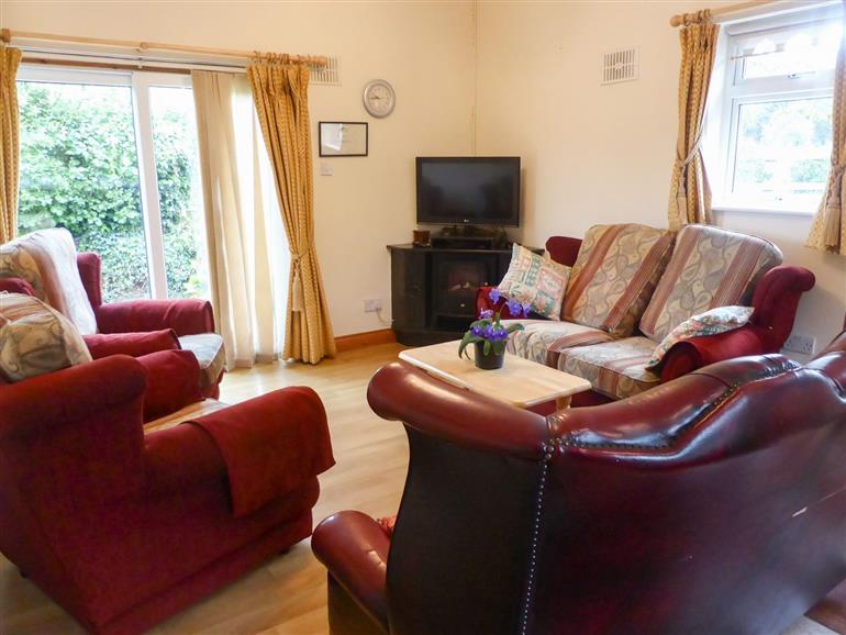 Borahard Lodge in Newbridge (1076240) - sleeps 6 people