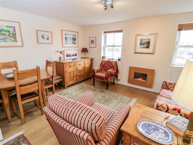 Crossing Cottage in Whitby (1024579) - sleeps 3 people