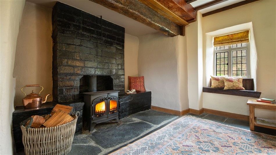Fron Dirion in Dinas Mawddwy, Powys - cottage holidays Powys