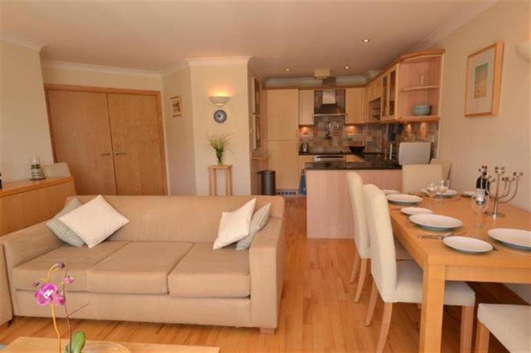 4 Crabshell Quay (Ref : 937) in - cottage weekend and short breaks at ...