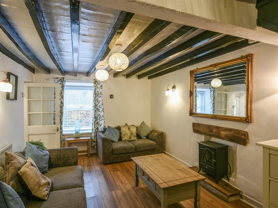 Afon Dulas Valley Cottage (Ref : UK41628) in Ceinws Pet Friendly ...