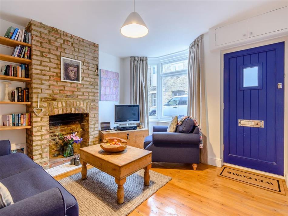 Anchor Cottage (Ref : UK30647) in Whitstable Pet Friendly - cottage ...