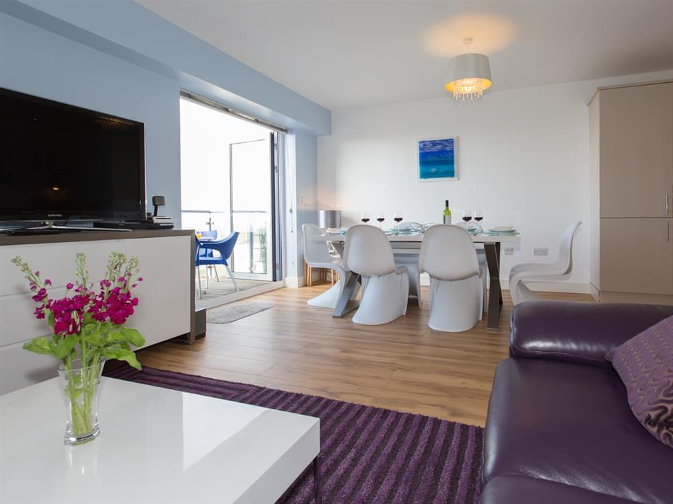Beach View, Ocean 1 in North Cornwall Pet Friendly - cottage weekend ...