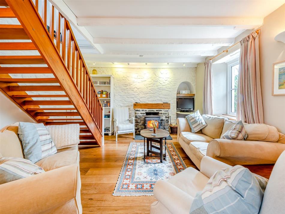 Coachmans Cottage (Ref : QC1338) in Solva, Pembrokeshire Pet Friendly ...