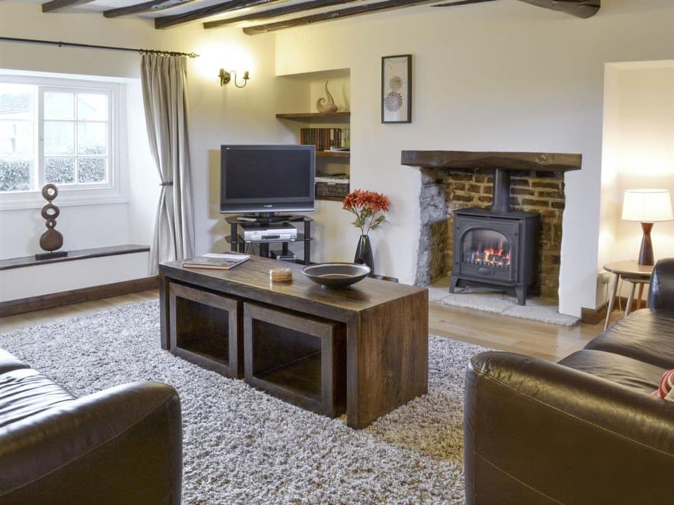 Daisy Cottage (Ref : IRB) in Thornton-le-Dale, N. Yorks. - cottage ...