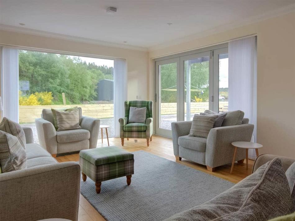 Darna House (Ref : UK41994) in Tain - cottage weekend and short breaks ...