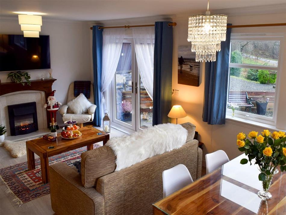 Loch View Cottage (Ref : UK5807) in Strathyre, near Callander Pet ...