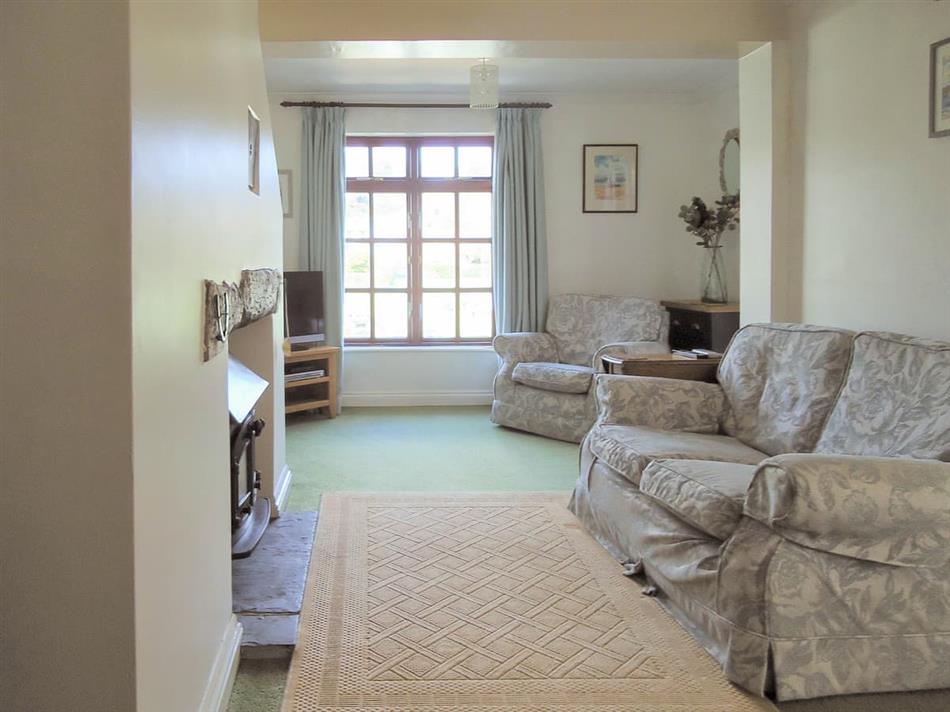 Florin Cottage (Ref : GGR) in Lerryn, Cornwall. Pet Friendly - cottage ...