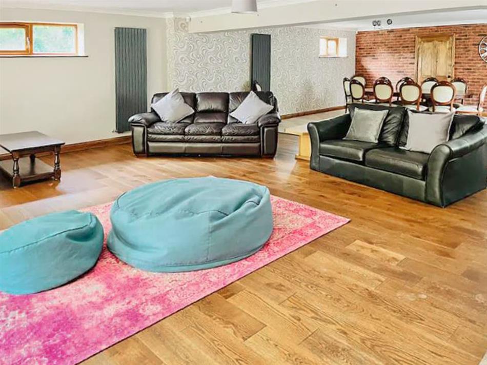 Grantham House (Ref : UK47827) in Grantham Pet Friendly - cottage ...