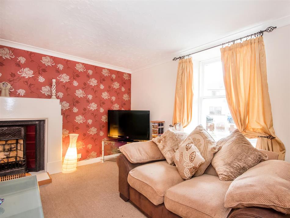 Ivydene Cottage (Ref : UK7434) in Cromarty Pet Friendly - cottage ...