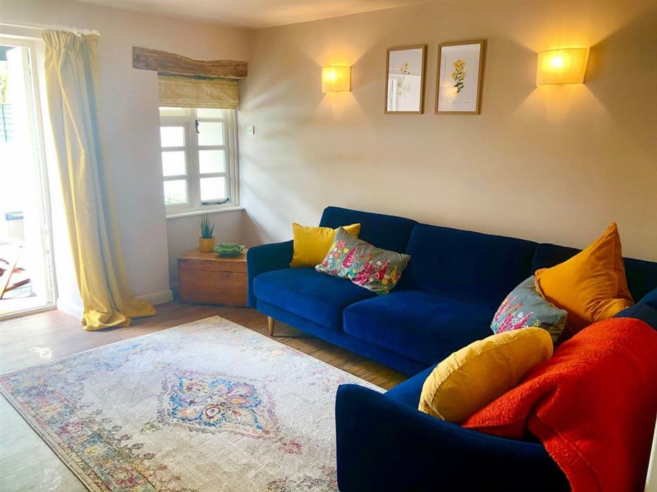 Lemon Cottage (Ref : UK33336) in Bickington Pet Friendly with hot tub ...