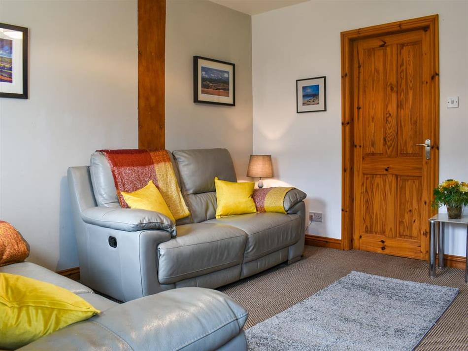 Oak Tree Cottage (Ref : UK40498) in Fence Pet Friendly - cottage ...