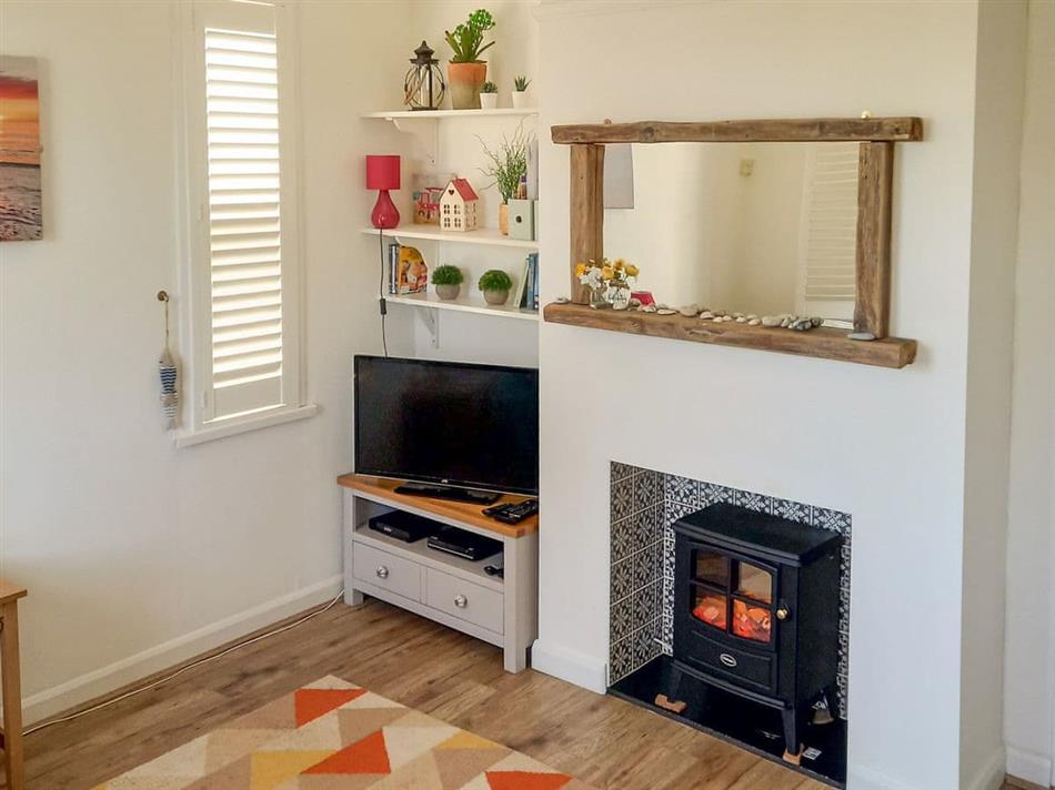 Sandhills (Ref : UK12394) in Sea Palling Pet Friendly - cottage weekend ...