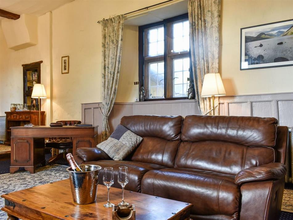 Stanhope Old Hall (Ref : UK41211) in Stanhope Pet Friendly - cottage ...