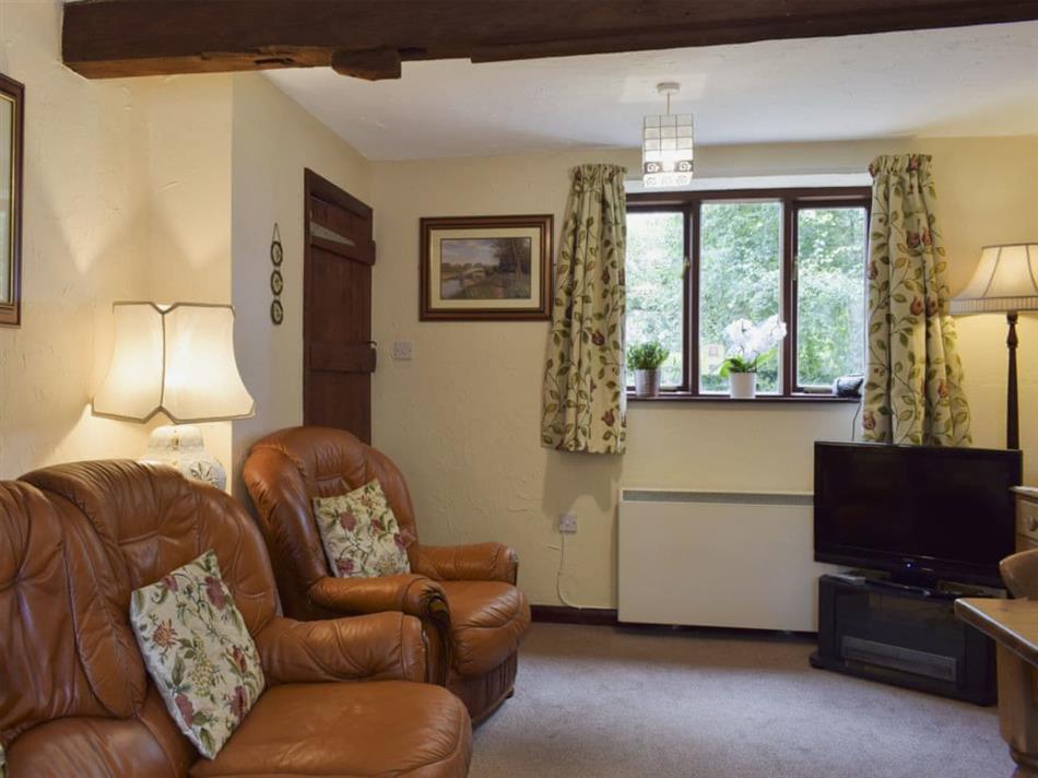 Martin Lane Farm Cottages - The Shippon (Ref : UKC906) in Burscough ...
