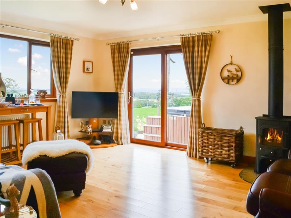 Trelaw (Ref : UK41532) in Cumnock Pet Friendly with hot tub - cottage ...