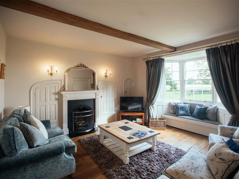 Manor House in Bolton Percy near Tadcaster (1121738) with hot tub ...