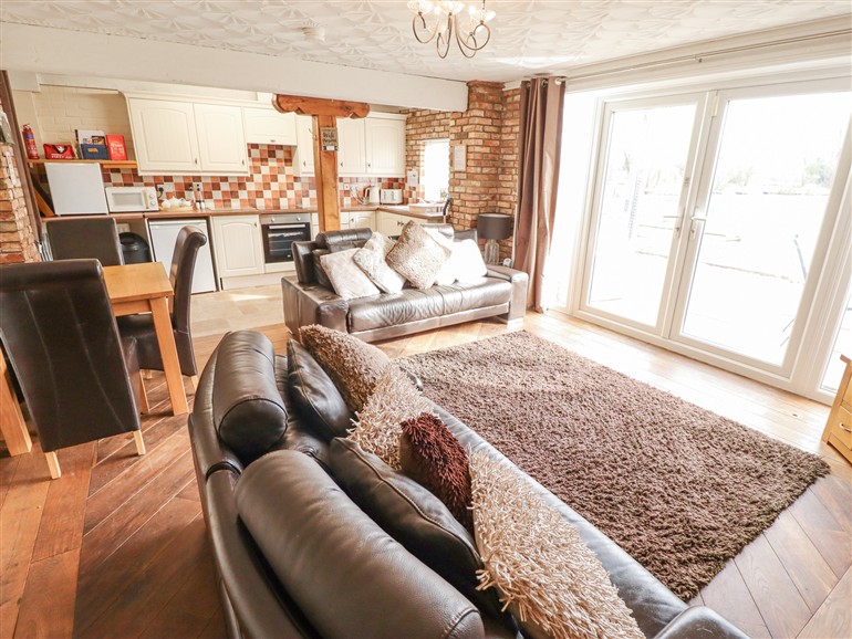 Oak Cottage in Goxhill near Barrow-Upon-Humber (1168629) Pet Friendly ...