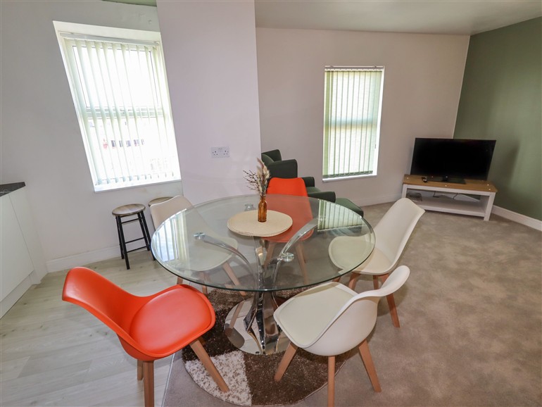 Room 8 Loft Suite Third Floor in Blackpool (1163214) - sleeps 3 people