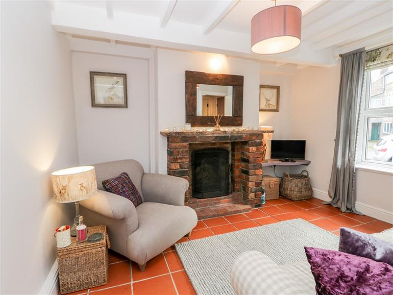 Rosie Cottage in Hunmanby (1015668) Pet Friendly - sleeps 4 people