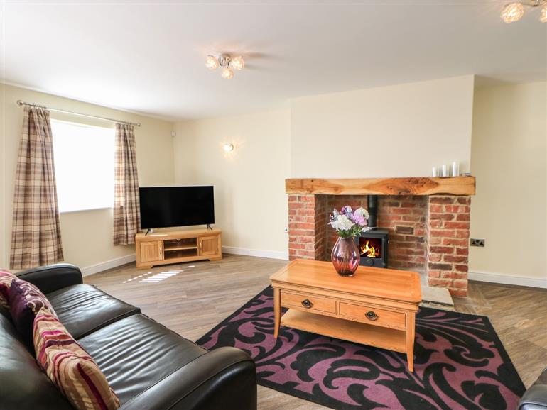 Stackyard House in Tudhoe (1052977) Pet Friendly with hot tub - sleeps ...