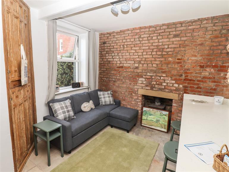 The Bothy in Lytham St. Annes (1068412) Pet Friendly - sleeps 4 people