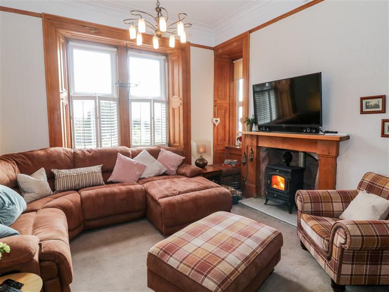 The Old Rectory in Largs (1145078) - sleeps 14 people