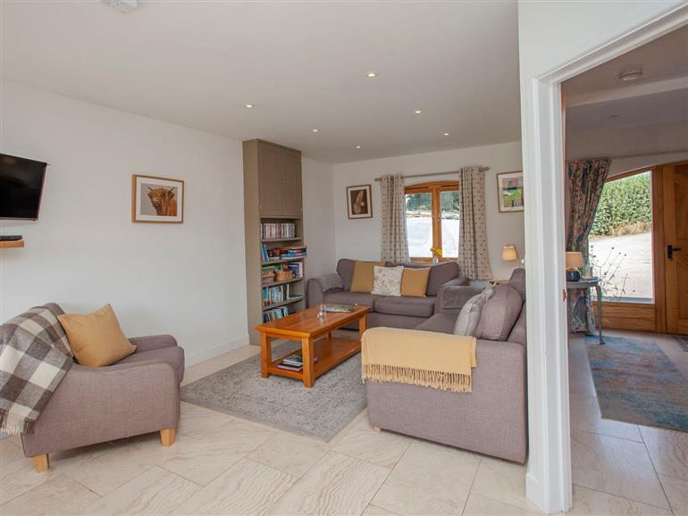 Tokenhill Cottage (1130975) Pet Friendly in Piddletrenthide with hot ...