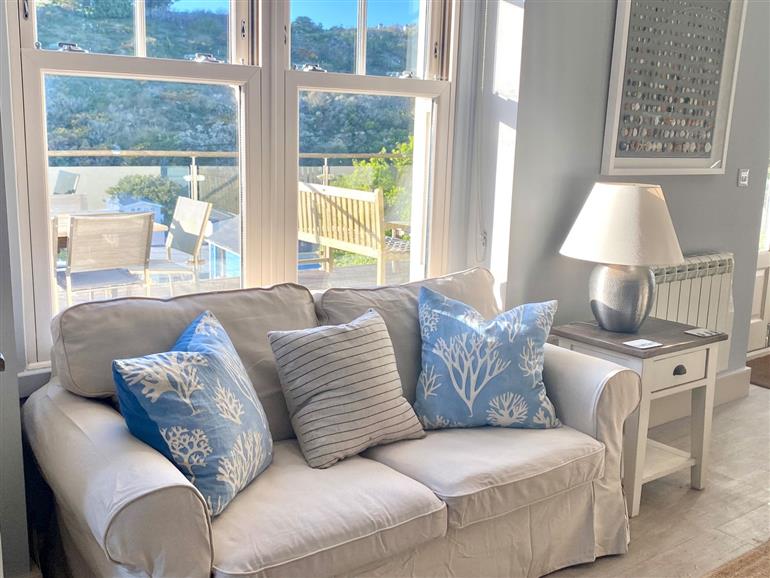 Westray House in Polzeath (1080499) Pet Friendly with hot tub - sleeps ...