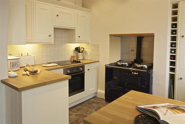 Harbourfield (Ref : HARBOU) in Herbert Road - cottage weekend and short ...