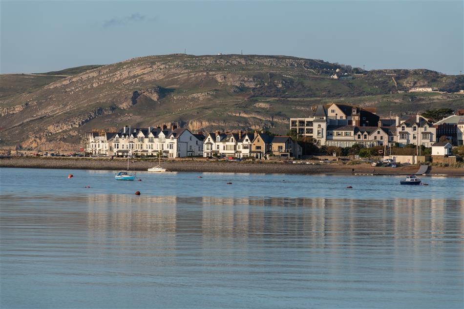 Deganwy Retreat in Deganwy - cottage holidays Deganwy